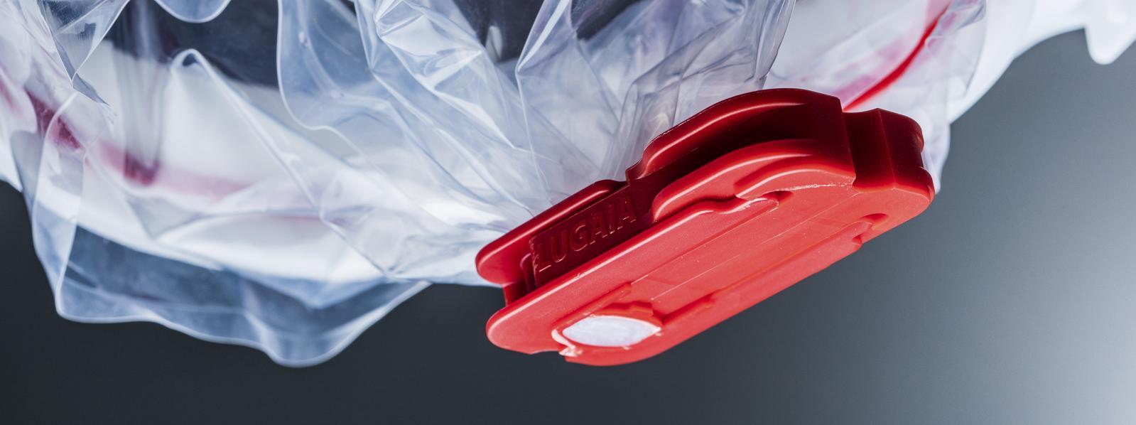 Economical SafeSeal closure system ensures OEB 5